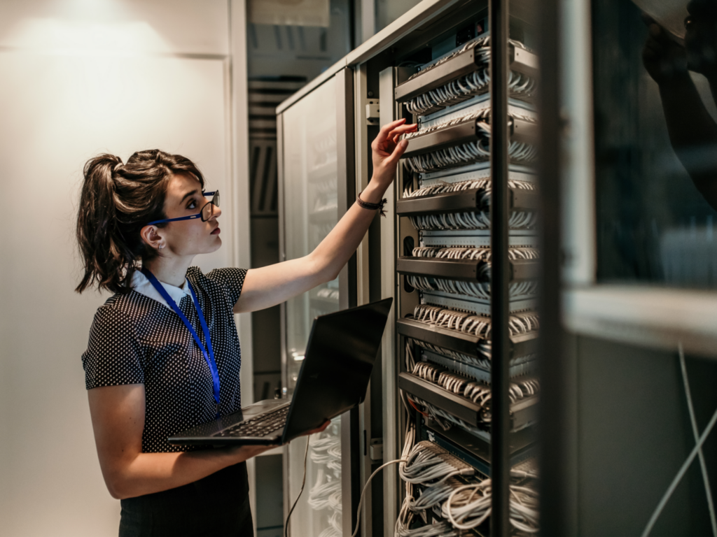 Facts about What is Remote Server - Bytagig